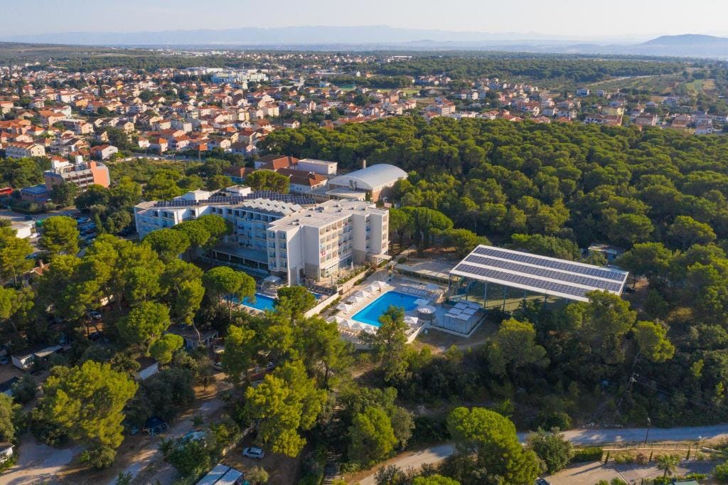 Hotel Adria - All inclusive ljeto u Biogradu na Moru - Megabon