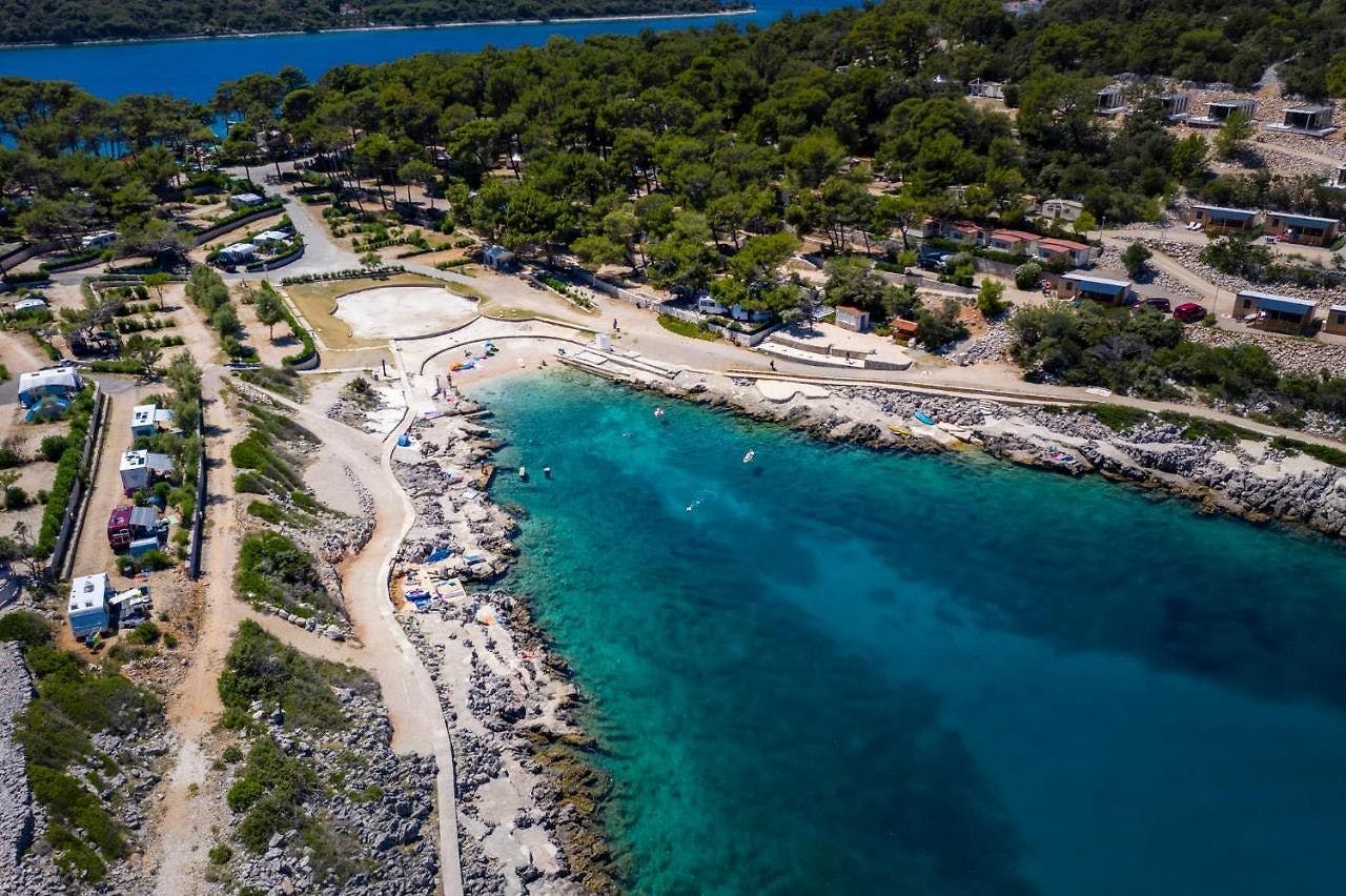 Camping Village Poljana - Mobilna kućica - Odmor na Malom Lošinju - Megabon